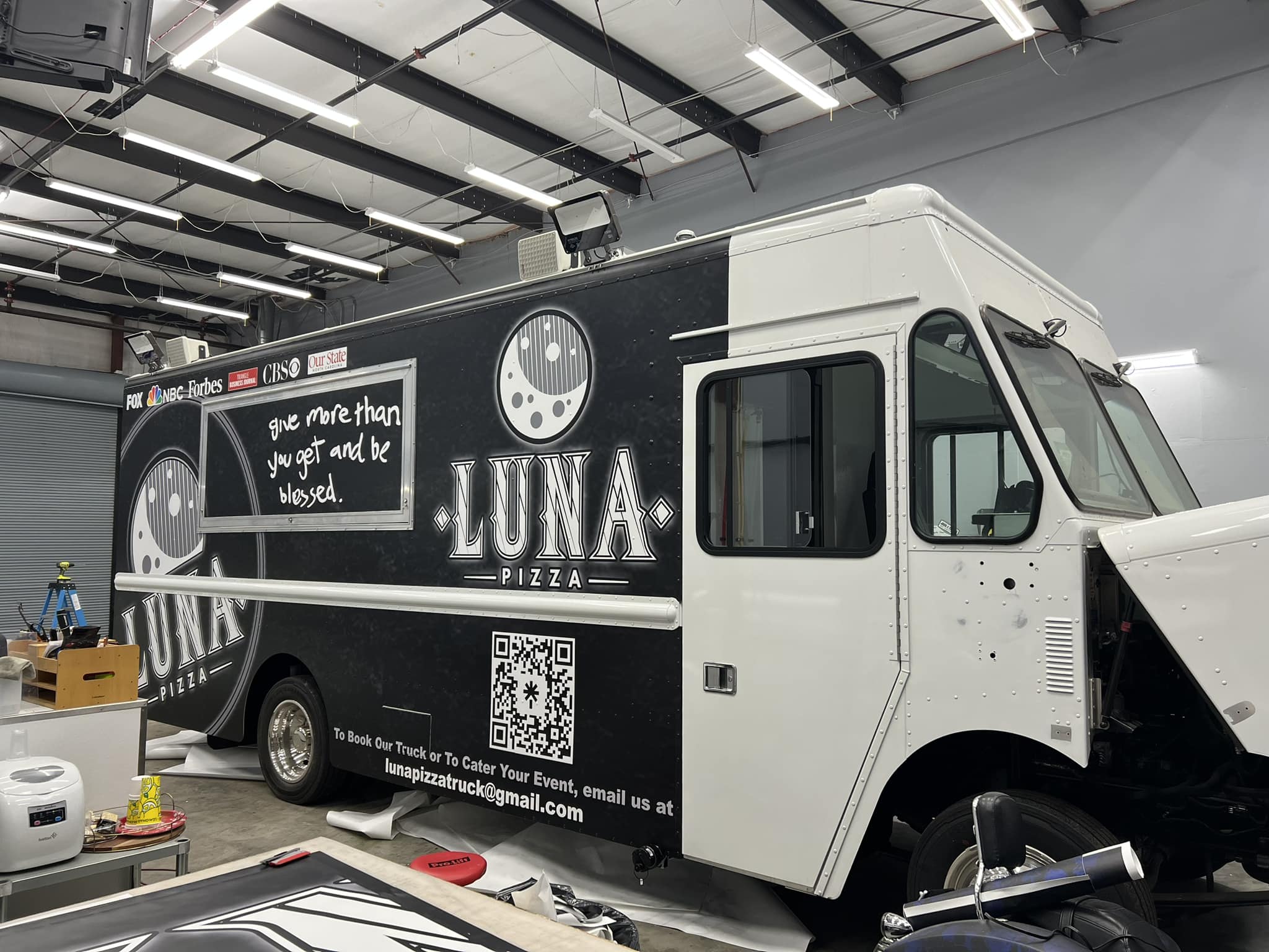 Luna Pizza Cafe Truck | NC Food Trucks
